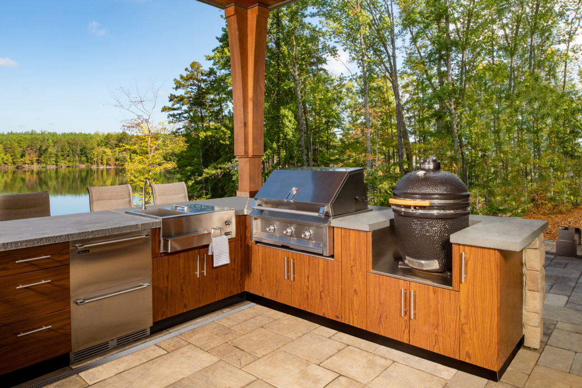 Outdoor Grill Cabinets l Trex Outdoor Kitchens